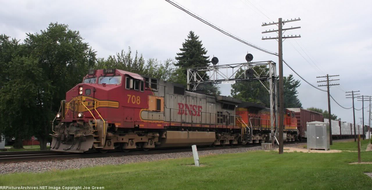 BNSF 708